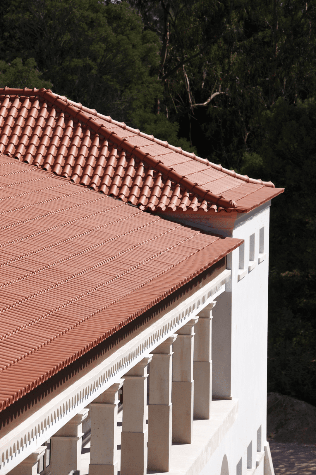 Marley Advance Lusa Bold Roll Clay Roof Tile - Marley Roofing